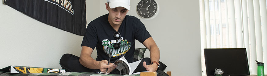 Wright State Undergraduate Honors Scholarships | Admission & Aid | Wright State University